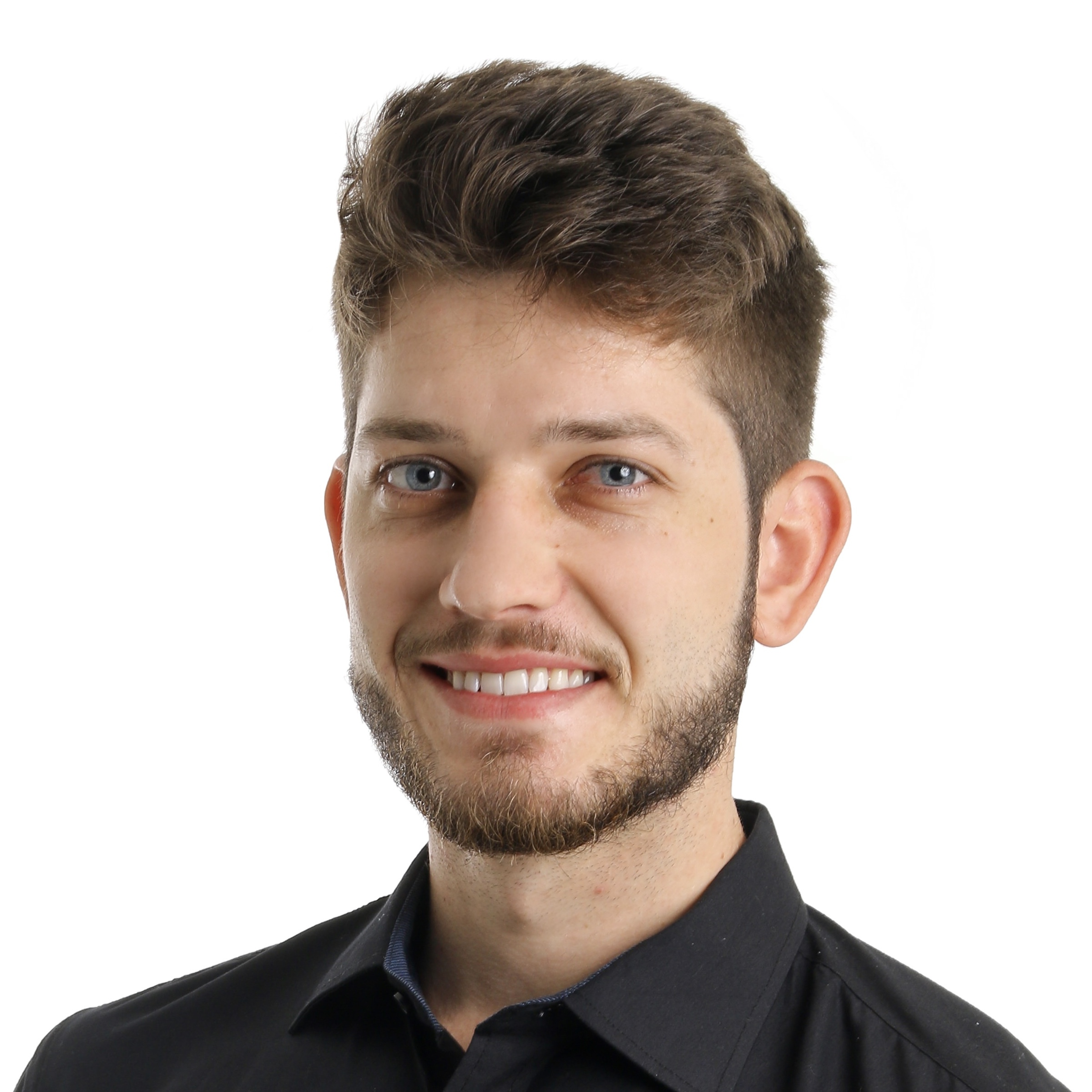 Luis Bett - Official Website